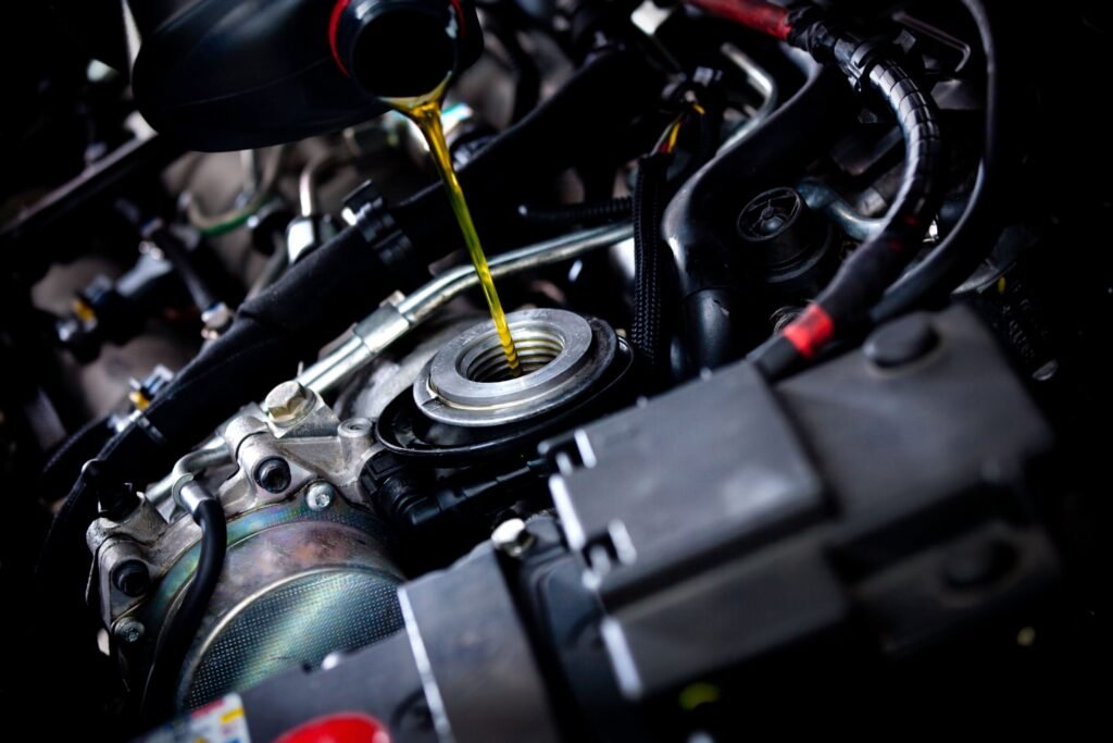 When and How Often Should You Avail of Engine Oil Service For Your ...